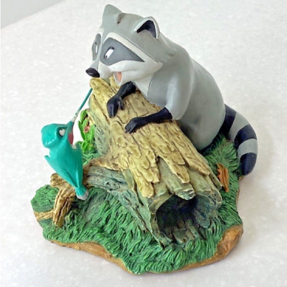 Disney | Art | Vintage Meeko Flit Disney Pocahontas Resin Figure | Poshmark